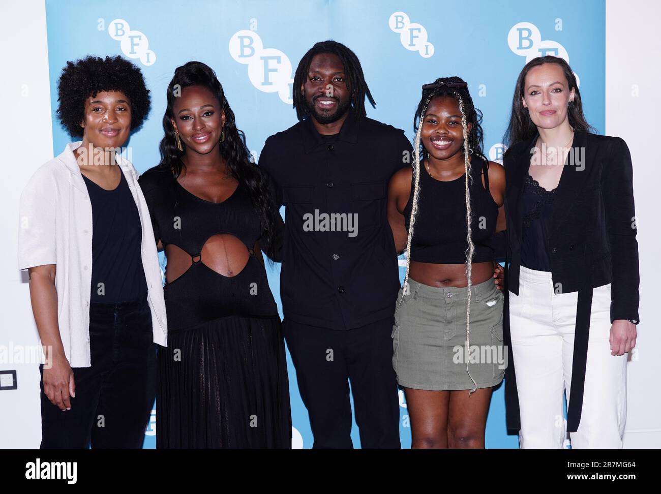 (Von links nach rechts) Dionne Edwards, Alexandra Burke, Matey Jones ...