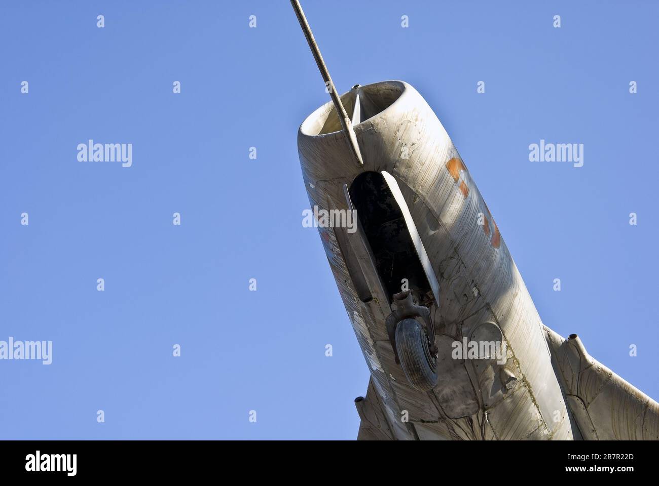 Aircraft landing gear -Fotos und -Bildmaterial in hoher Auflösung – Alamy