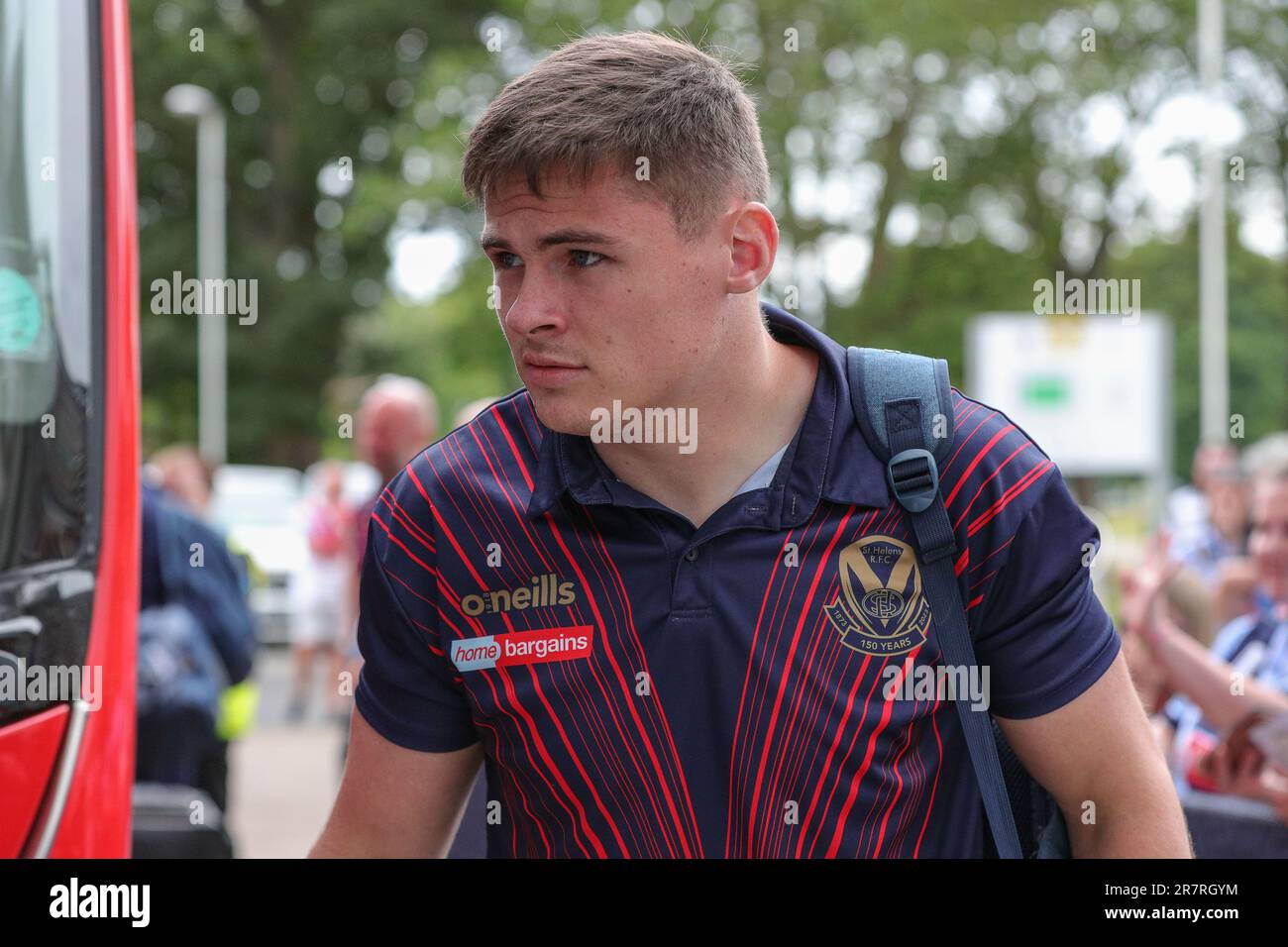 Jack Welsby Nr. 1 von St. Helens kommt vor dem Spiel der Betfred Super ...