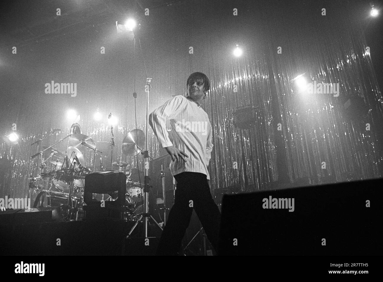 MANI, THE STONE ROSES, BASSIST, 1994: Mani (Gary Mounfield) der Bassist ...