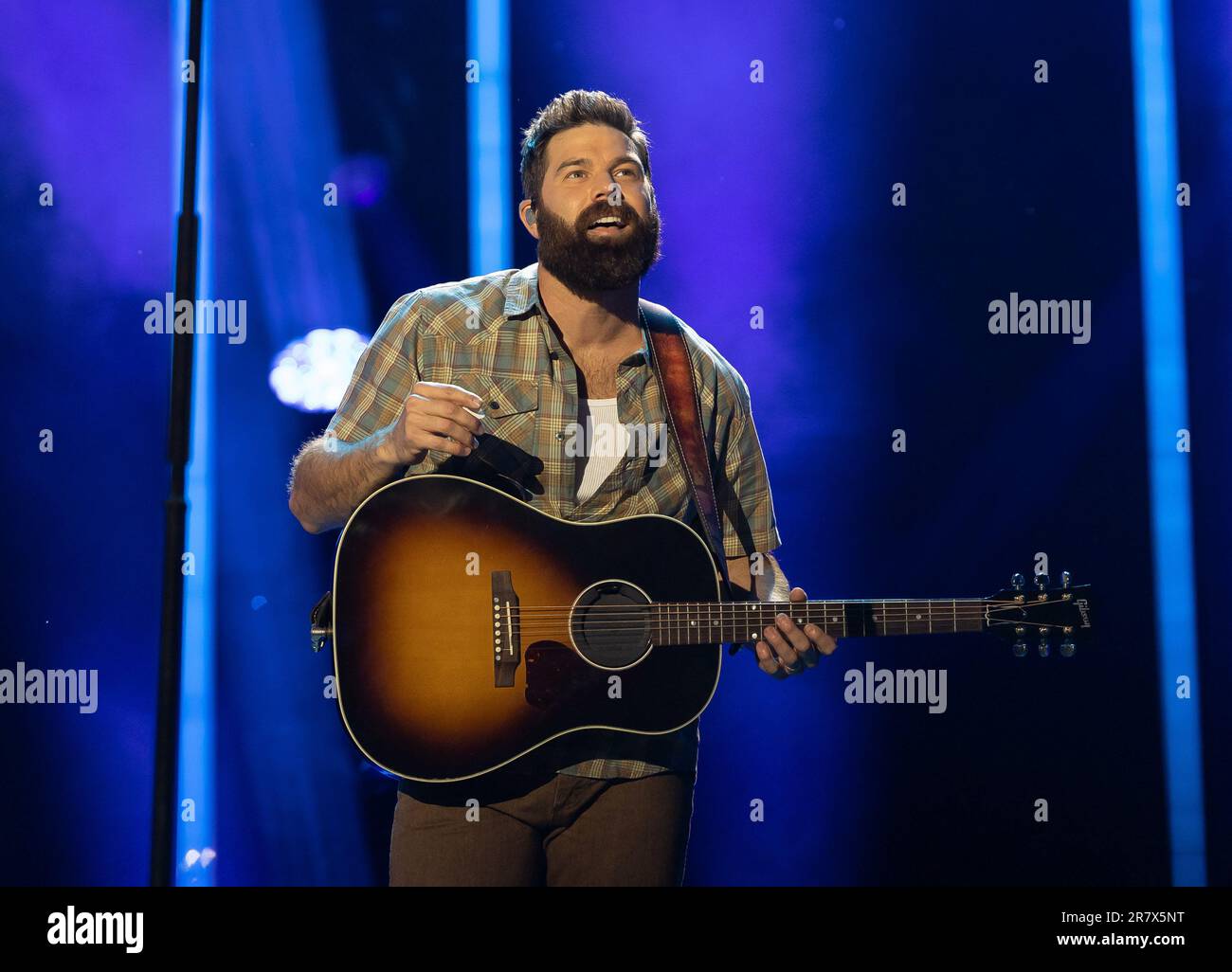 Jordan Davis tritt am 1. Tag des CMA Fests im Nissan Stadium am ...