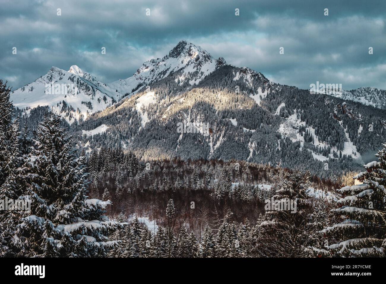 Landschaft deutsche alpen -Fotos und -Bildmaterial in hoher Auflösung ...