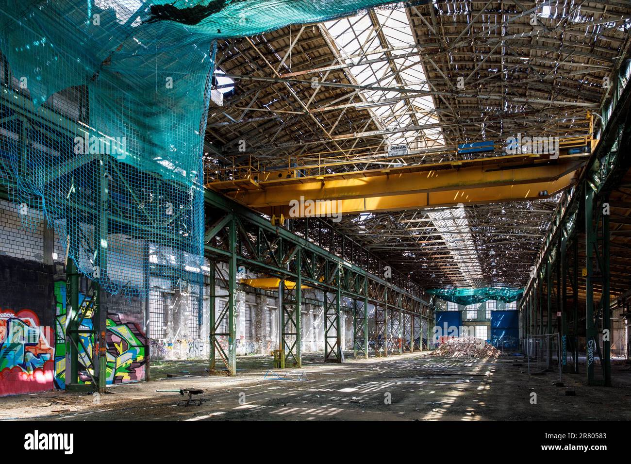 KHD große Maschinenhalle der ehemaligen Gasmotorenfabrik Deutz der ...