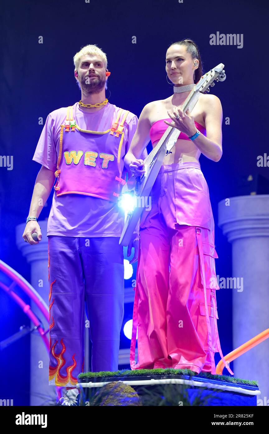 Tucker Halpern und Sophie Hawley-Weld aus Sofi Tukker treten am 3. Tag ...