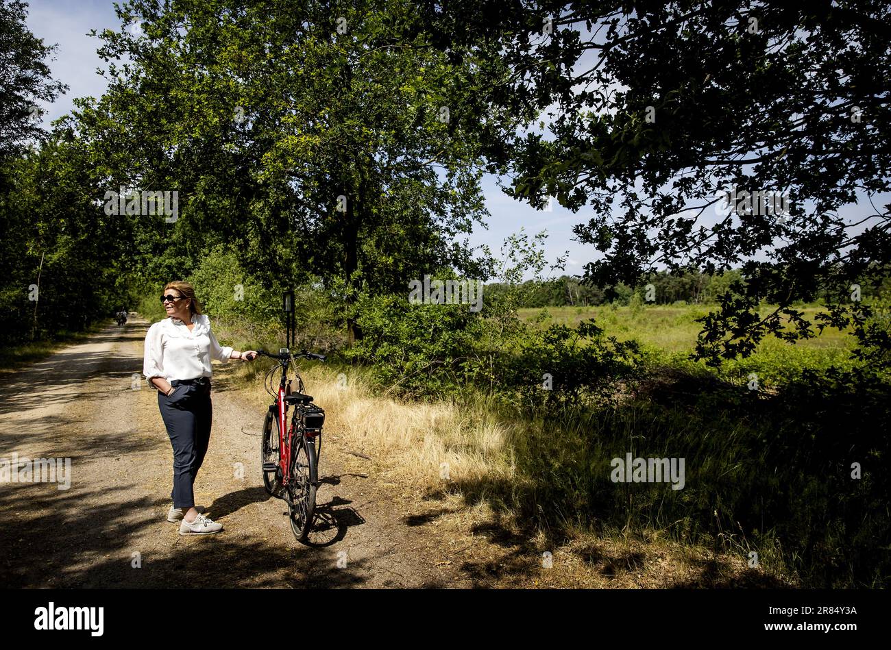 NUN - Christianne van der Wal-Zeggelink, Ministerin für Natur und ...