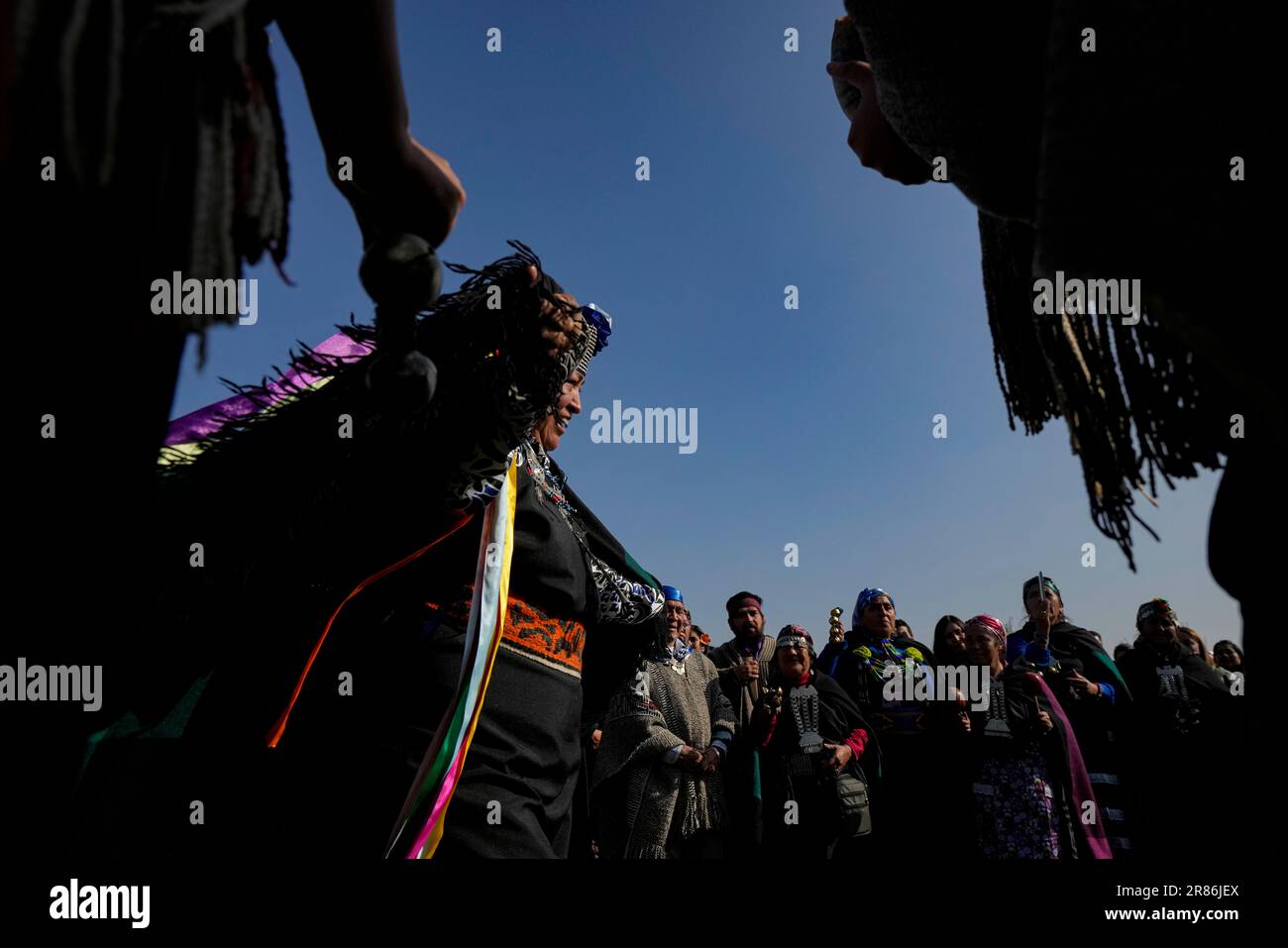 Mapuche Indigenous people commemorate the National Day of Indigenous ...