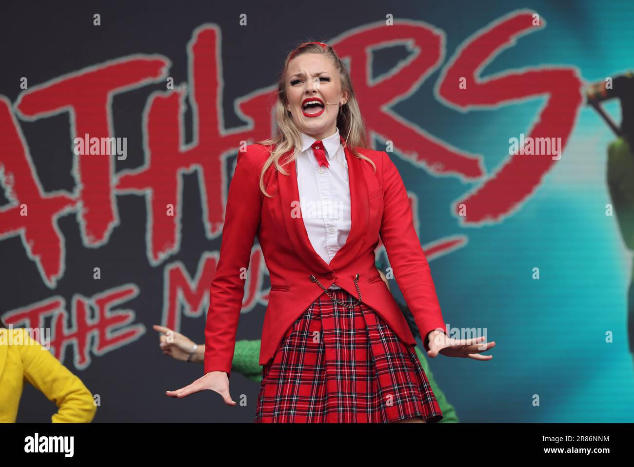 Der 2. Tag von West End Live 2023 im Trafalgar Square, London, mit ...
