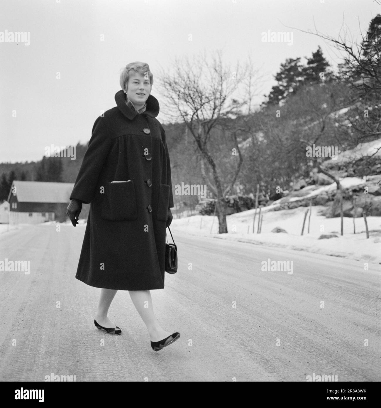 Actual 6-7-1960: Anne-Marie Rockefeller aus Søgne, die in Mrs ...