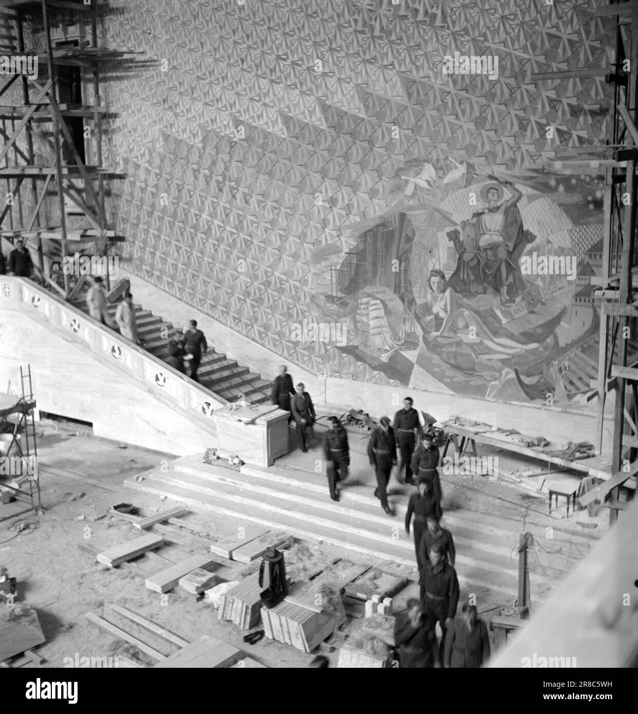 Aktuelle Zeit 10-1950: Nordnorwegen schaut auf OsloAt Ende April ...