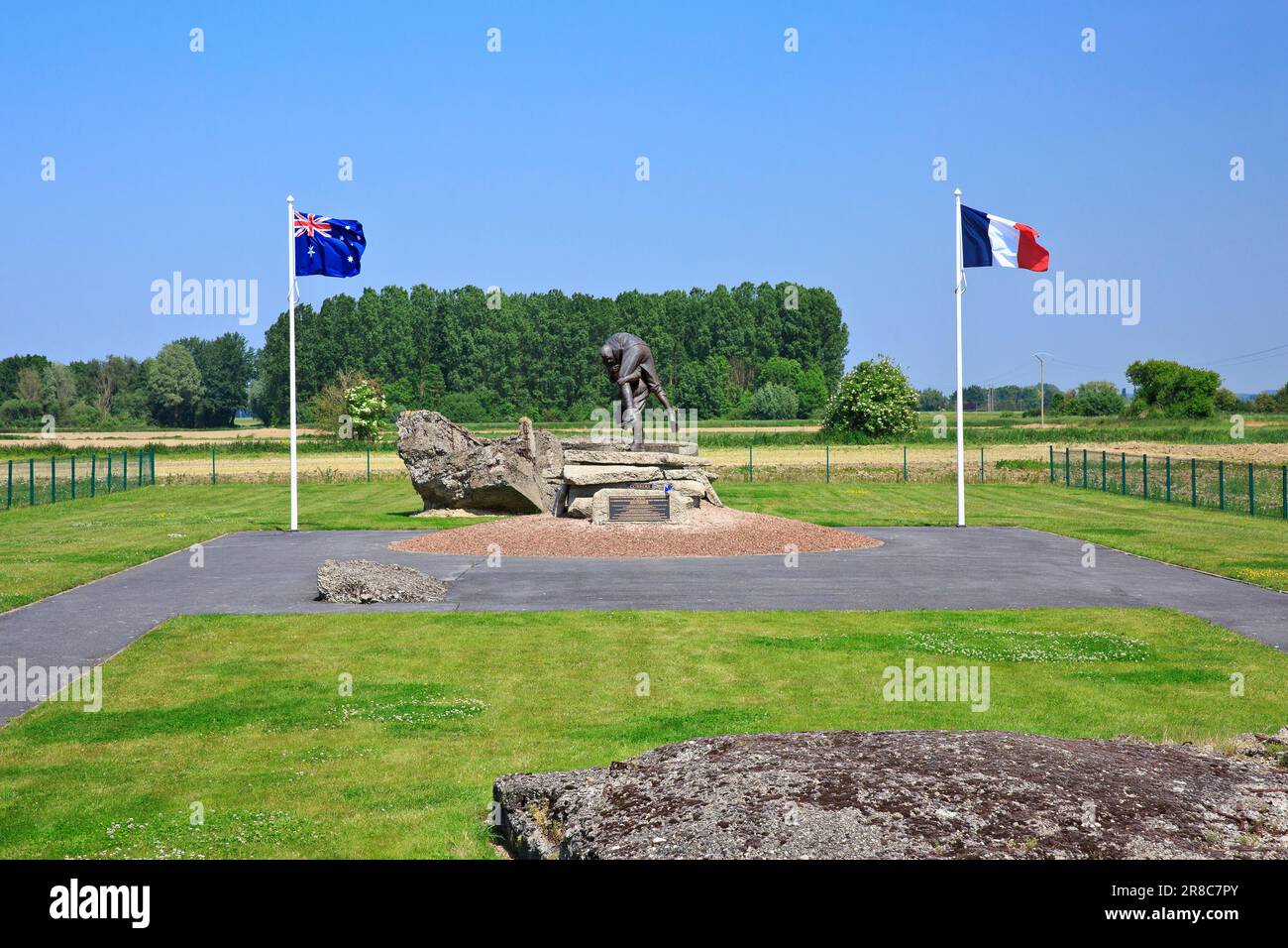 Das Cobbers Memorial (1998) von Peter Corlett im Australian Memorial ...