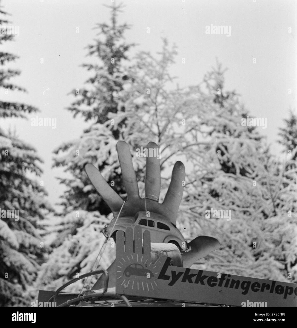 Aktuell 53-11-1960: Wer will ein kostenloses Auto? Der glückliche ...