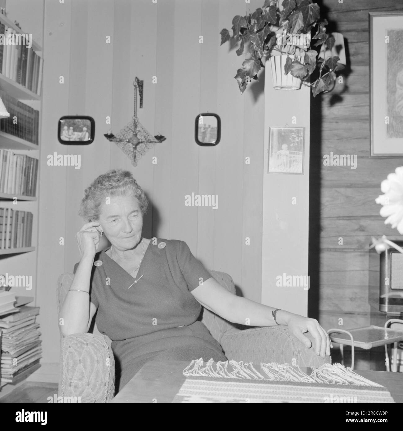 Deutsche kriegsgefangenenarbeit -Fotos und -Bildmaterial in hoher ...