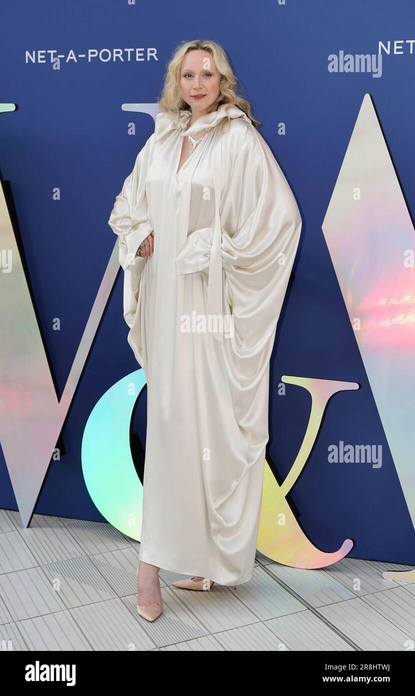Gwendoline Christie nimmt an der Victoria & Albert Sommerparty Teil, um ...