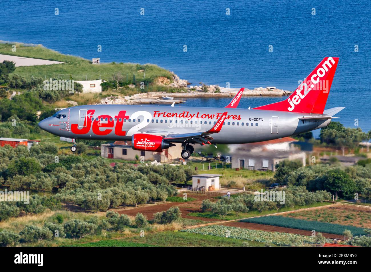 Split, Kroatien - 27. Mai 2023: Jet2 Boeing 737-300 Flugzeug am ...
