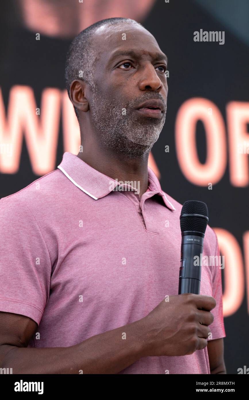 Stimme des sportlers -Fotos und -Bildmaterial in hoher Auflösung – Alamy