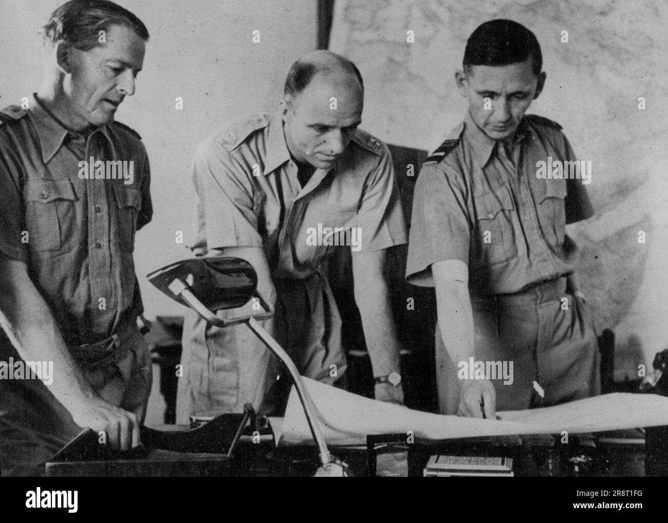 Luftmarschall arthur william tedder -Fotos und -Bildmaterial in hoher ...