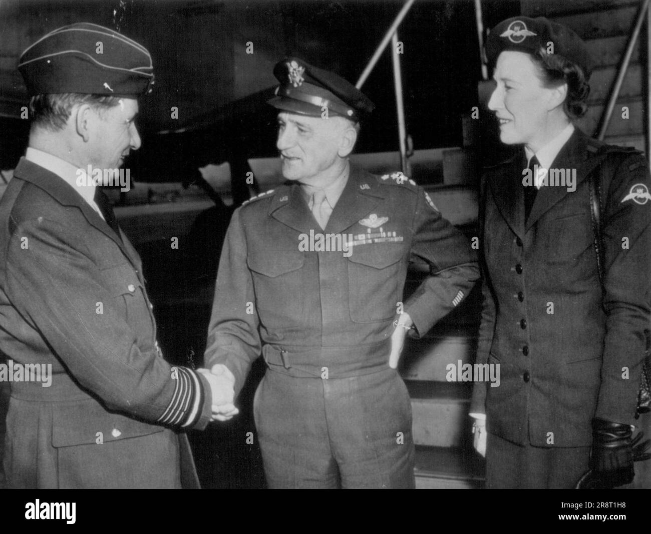 Luftmarschall arthur william tedder -Fotos und -Bildmaterial in hoher ...