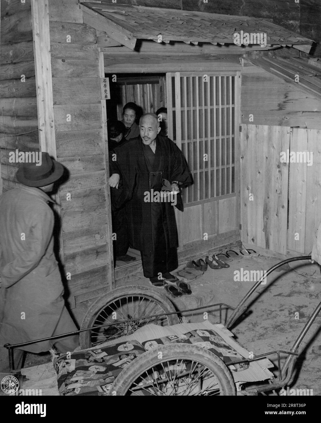 Lt gen mr kanji ishihara -Fotos und -Bildmaterial in hoher Auflösung ...