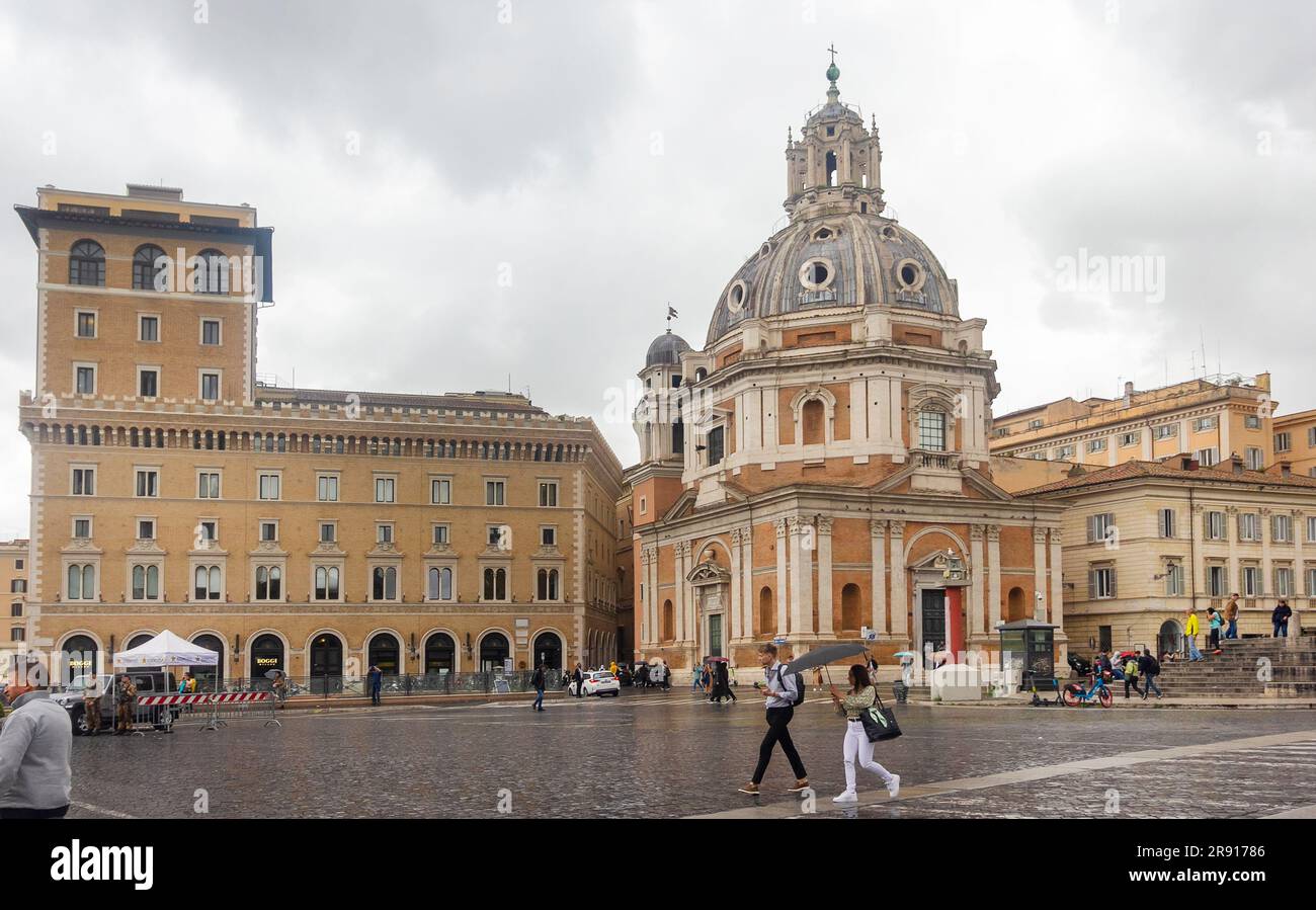 ROM, ITALIEN, 10. Mai 2023 Blick auf den Palazzo Valentini auf der ...