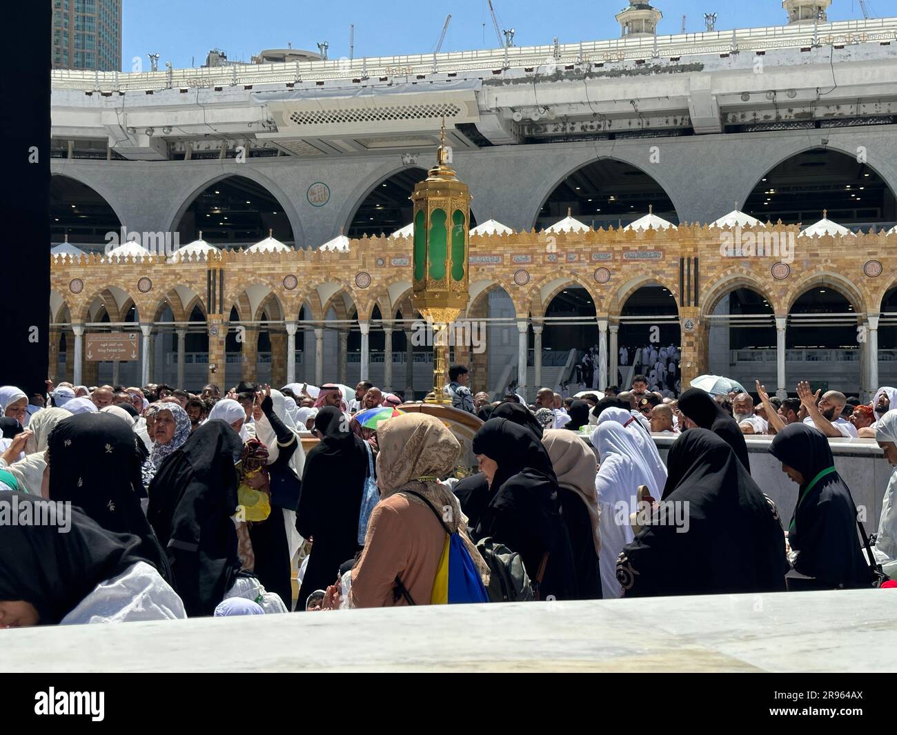Mekka Saudi-Arabien - März 17 2023: Al Kaaba in der Al-Haram-Moschee ...
