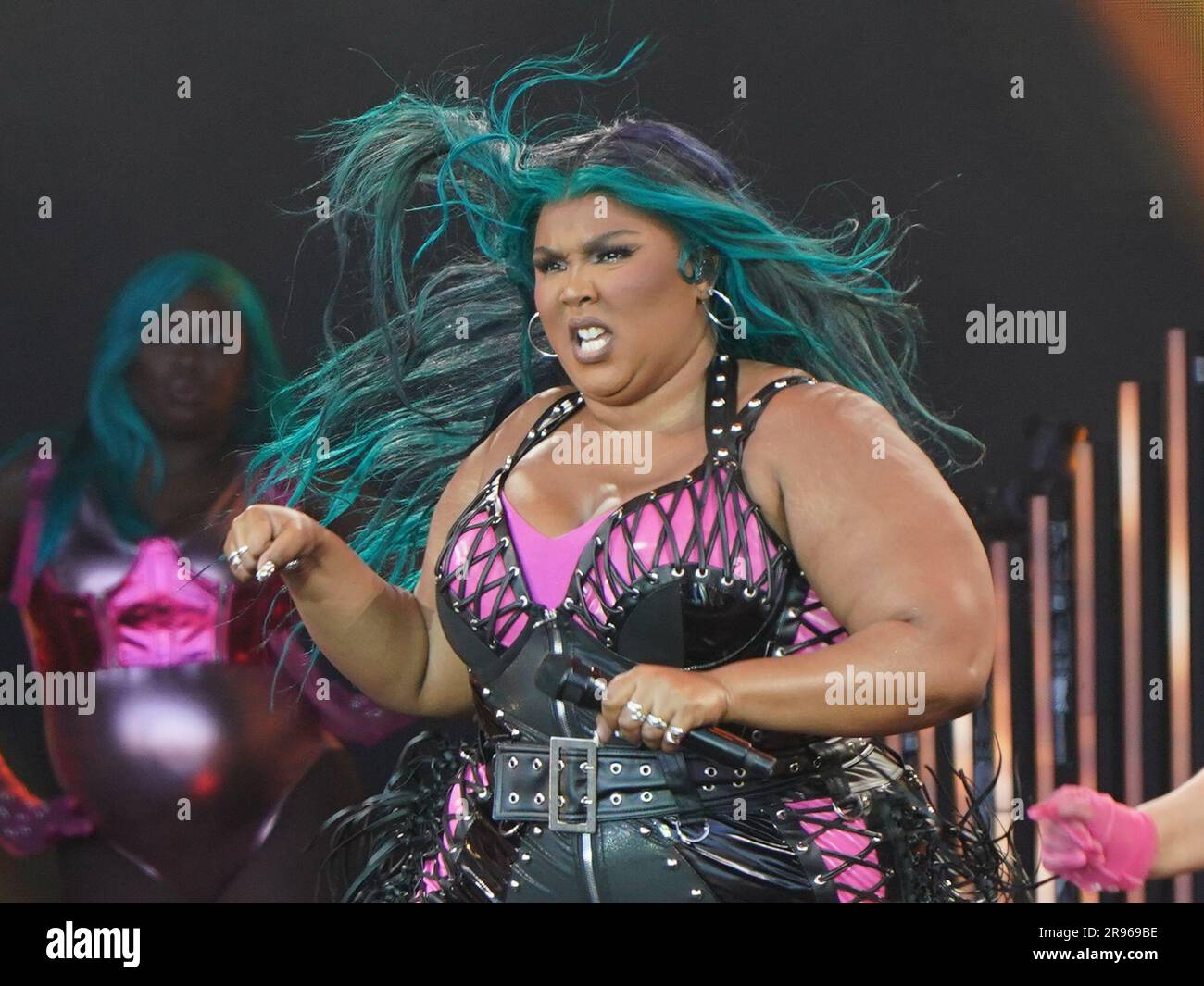 Lizzo tritt auf der Pyramide beim Glastonbury Festival auf der Worthy ...