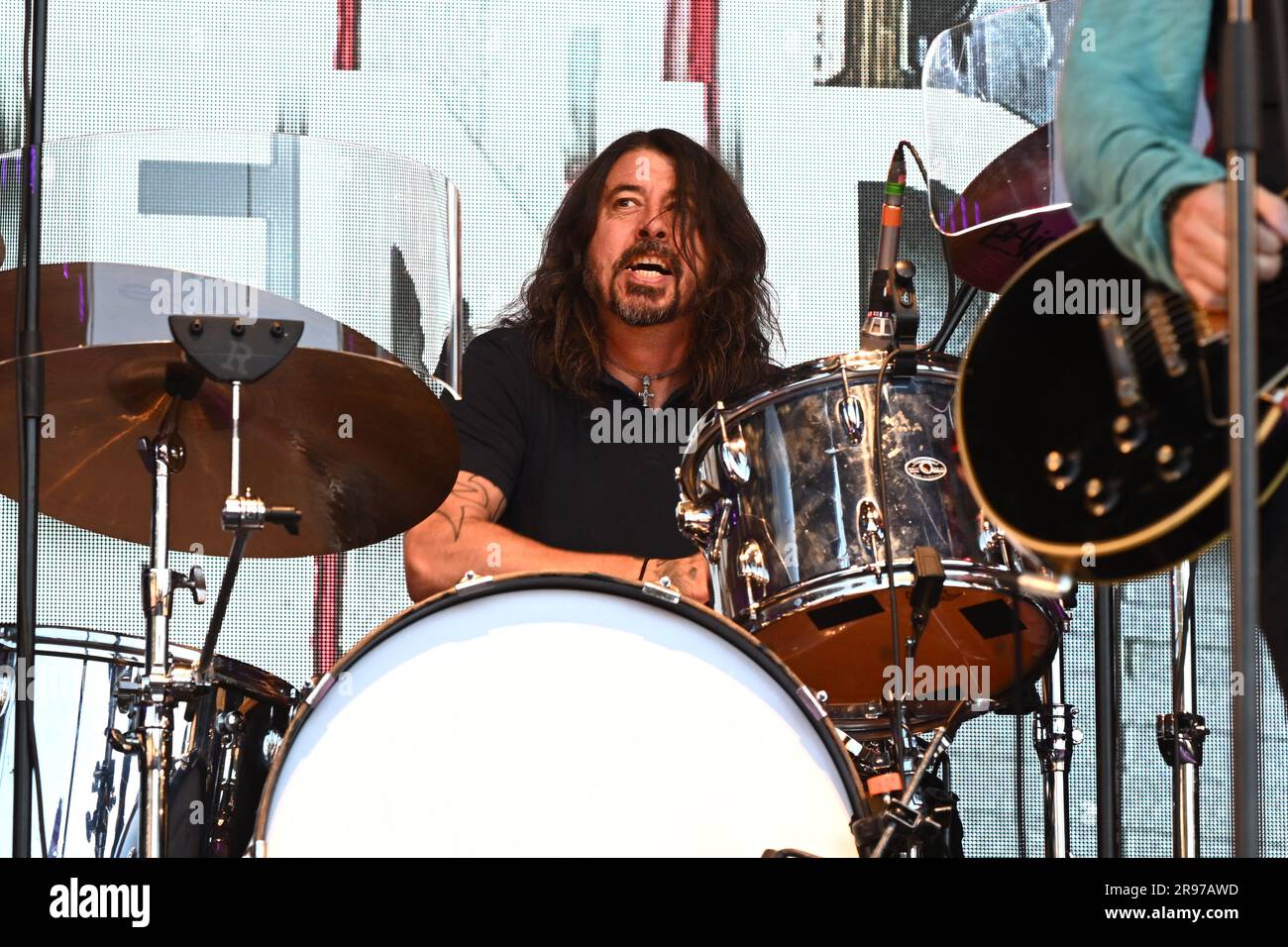 Somerset, Großbritannien. 25. Juni 2023 Dave Grohl tritt mit den ...