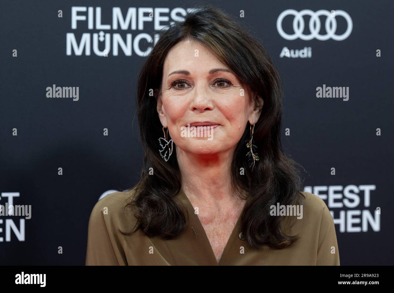 München, Deutschland. 23. Juni 2023. Iris Berben, Schauspielerin, kommt zur Eröffnung des ...