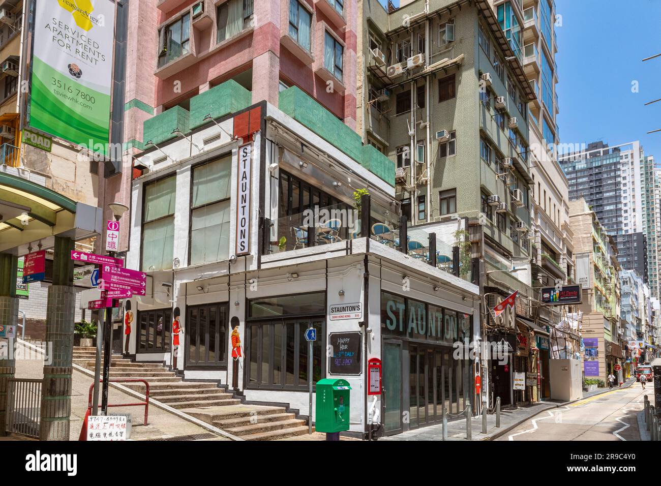 Hong kong staunton street -Fotos und -Bildmaterial in hoher Auflösung ...