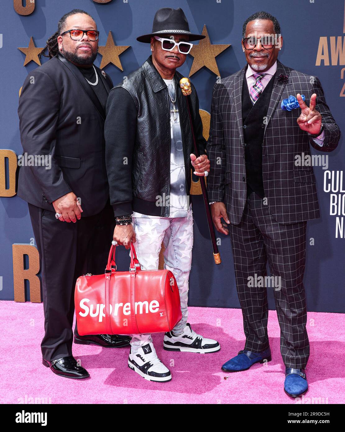 Hen dogg -Fotos und -Bildmaterial in hoher Auflösung – Alamy