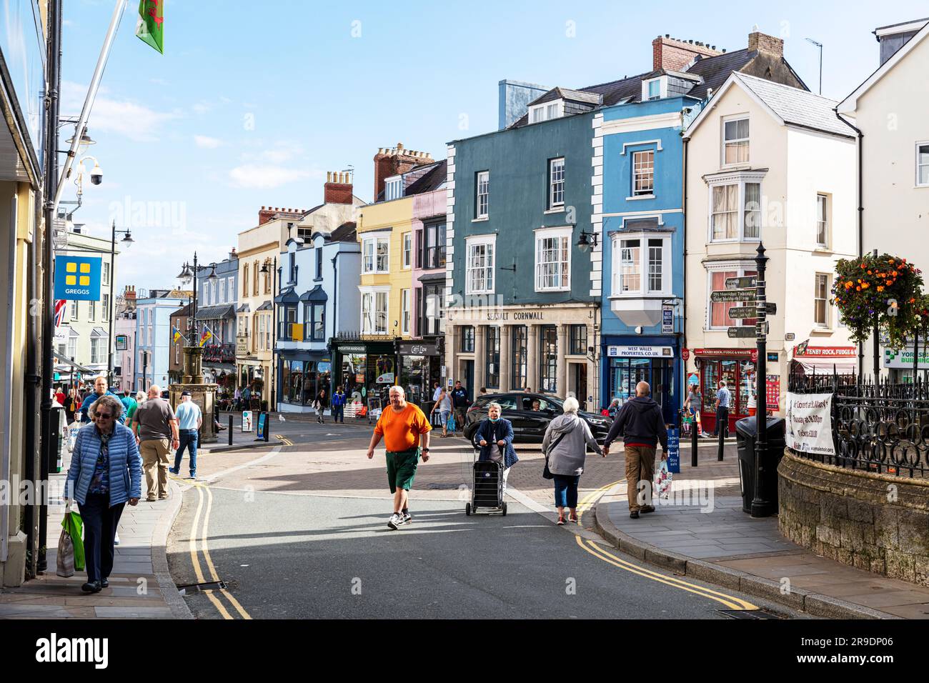 Tenby, Pembrokeshire, Wales, Tenby Town Centre, Tenby Wales, Tenby UK ...