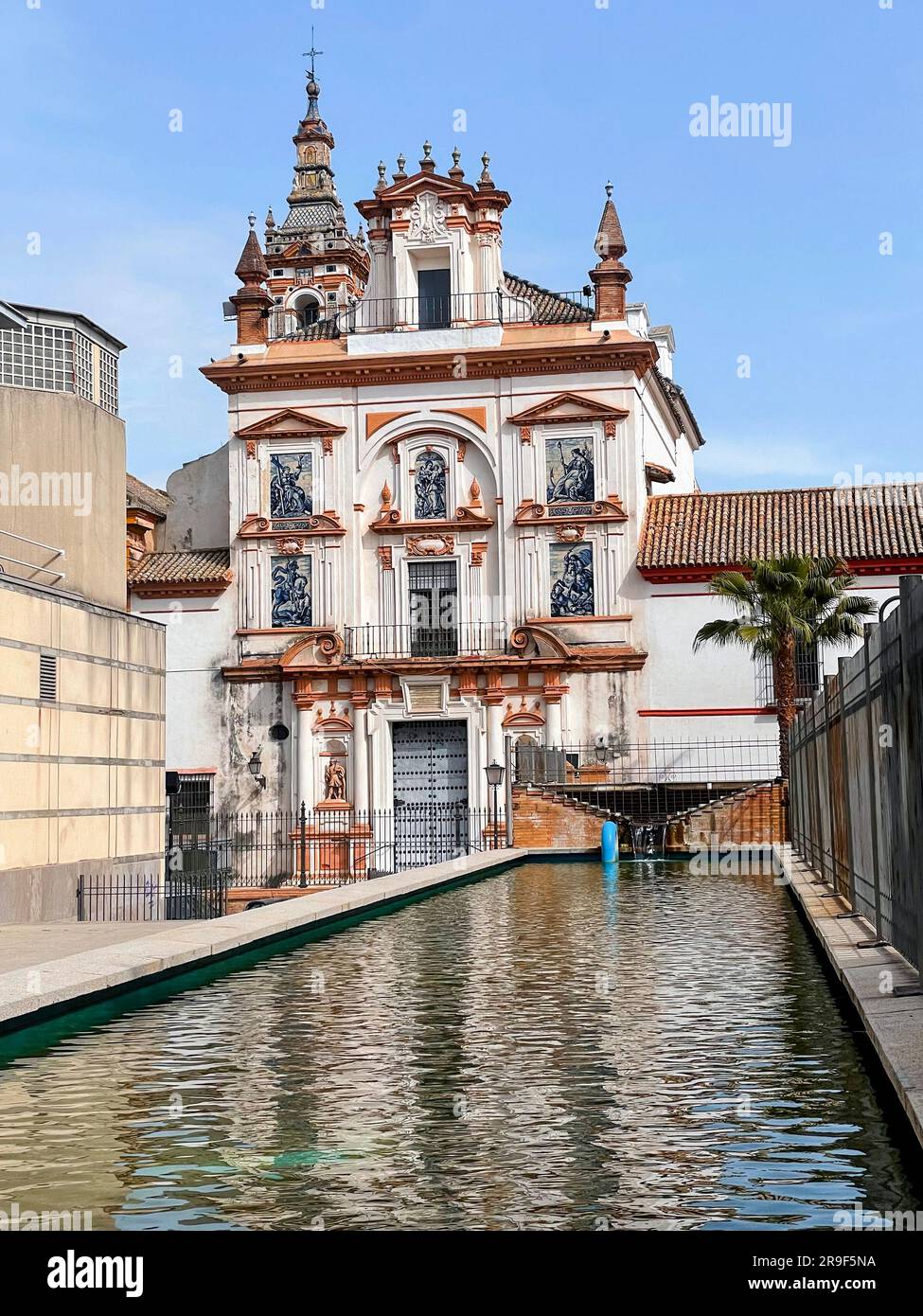 Sevilla, Spanien-24. FEBRUAR 2022: Hospital de la Caridad ist ein ...