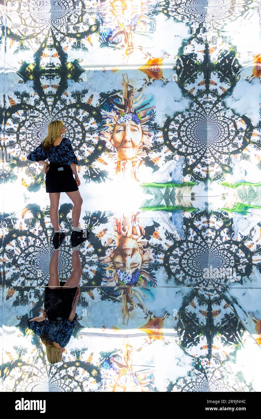 Sam nouri -Fotos und -Bildmaterial in hoher Auflösung – Alamy