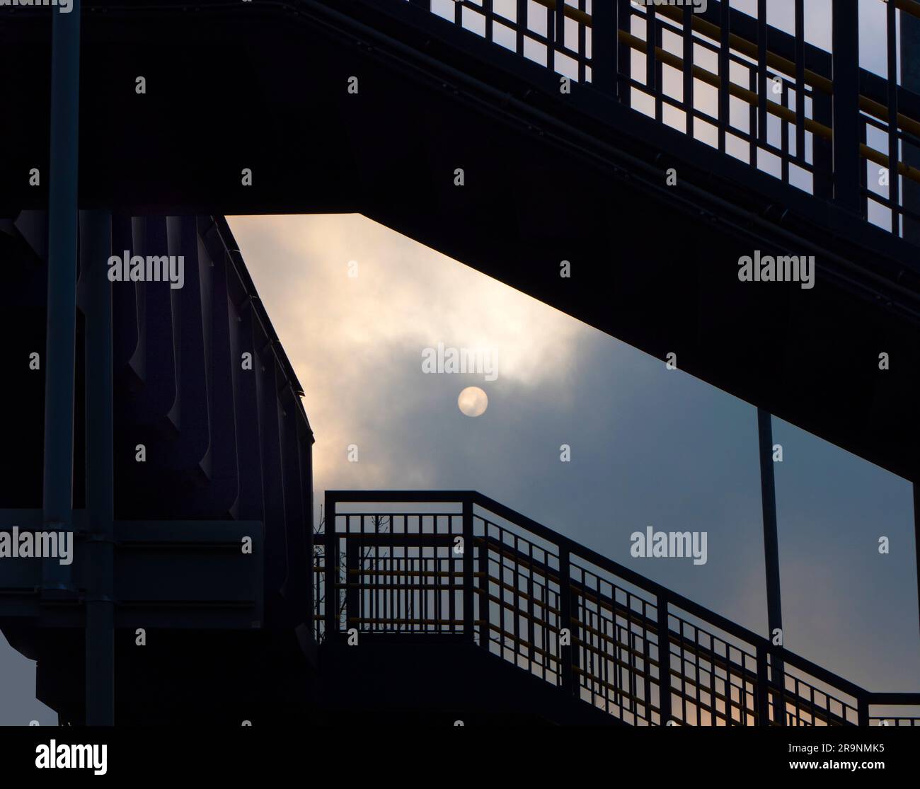 Radley hat das Glück, ein kleines Dorf mit einer Hauptbahnstation zu ...