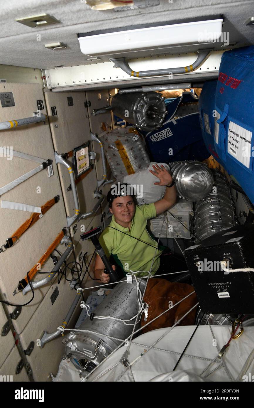 Zarya modul -Fotos und -Bildmaterial in hoher Auflösung – Alamy