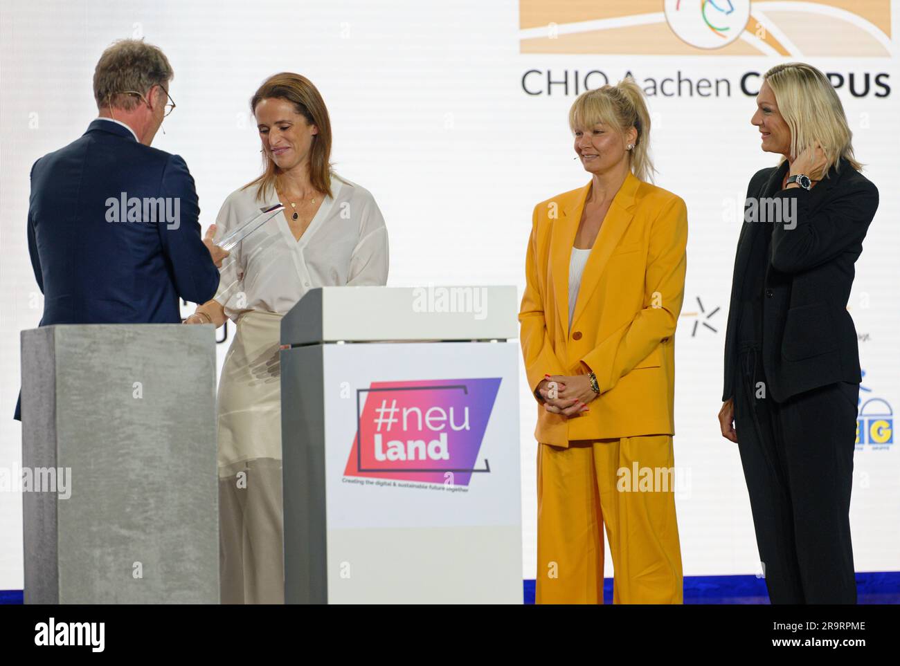 Aachen, Deutschland. 28. Juni 2023. KORRIGIERT DEN NAMEN DER LADY 2 ...