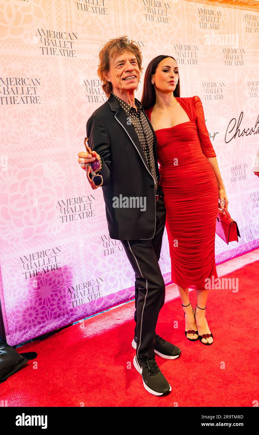 Lincoln Center, NYC - 22. Juni 2023: Mick Jagger und seine Freundin ...