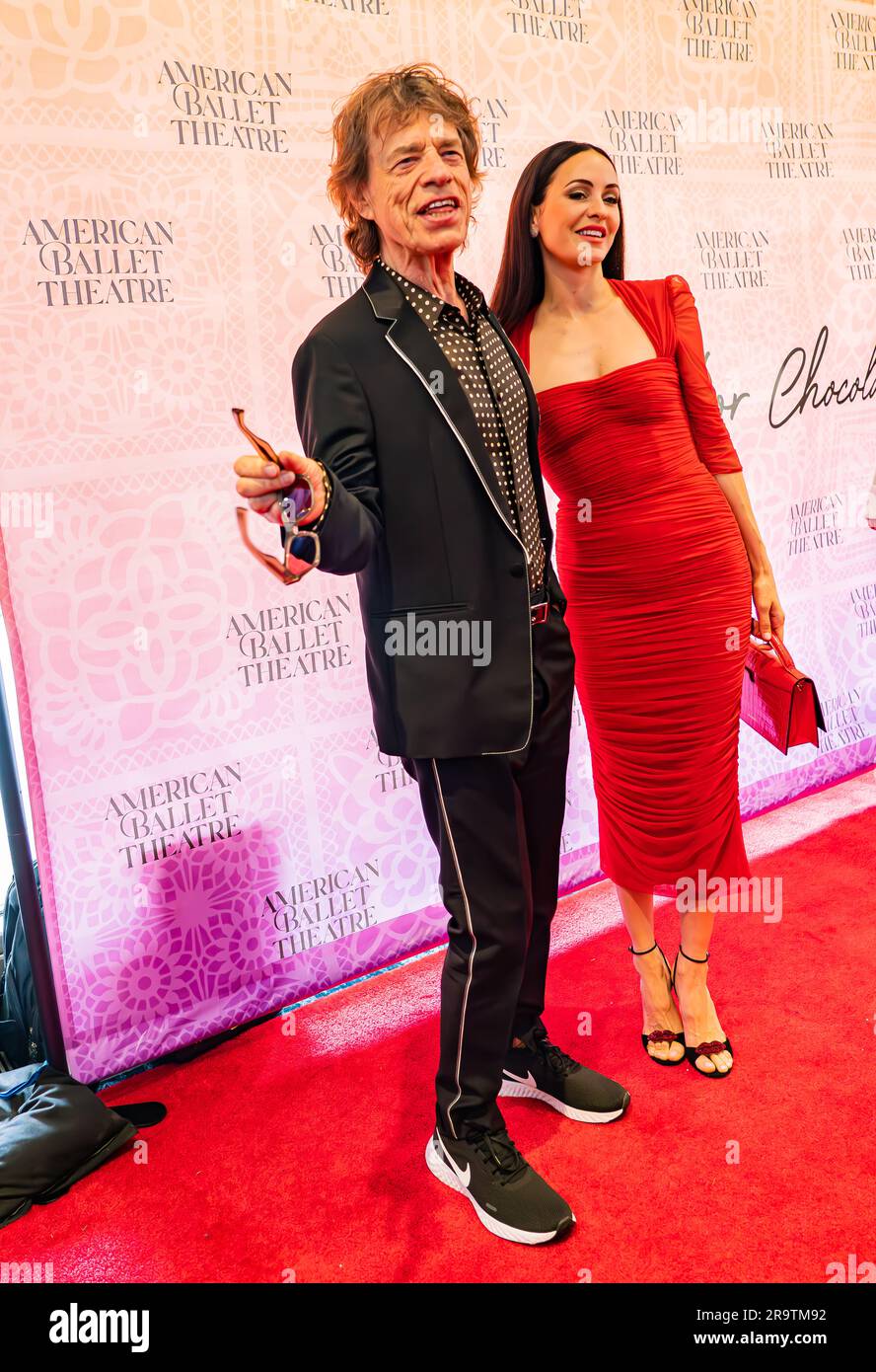 Lincoln Center, NYC - 22. Juni 2023: Mick Jagger und seine Freundin ...