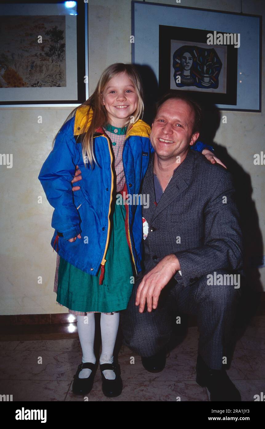 Ulrich Tukur, deutscher Schauspieler und Musiker, hier mit Tochter ...