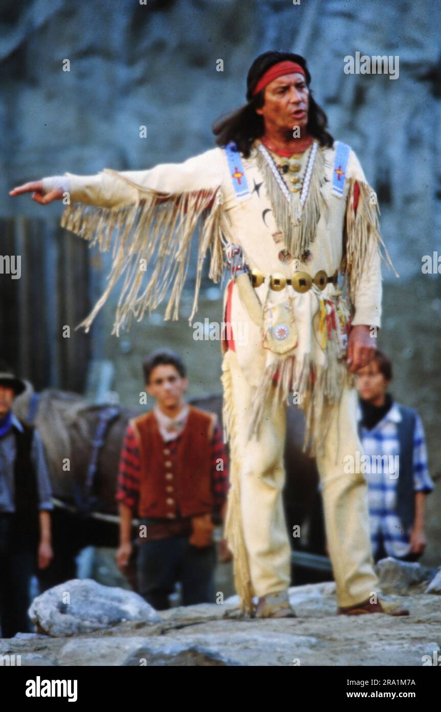 Pierre brice winnetou pierre brice -Fotos und -Bildmaterial in hoher ...