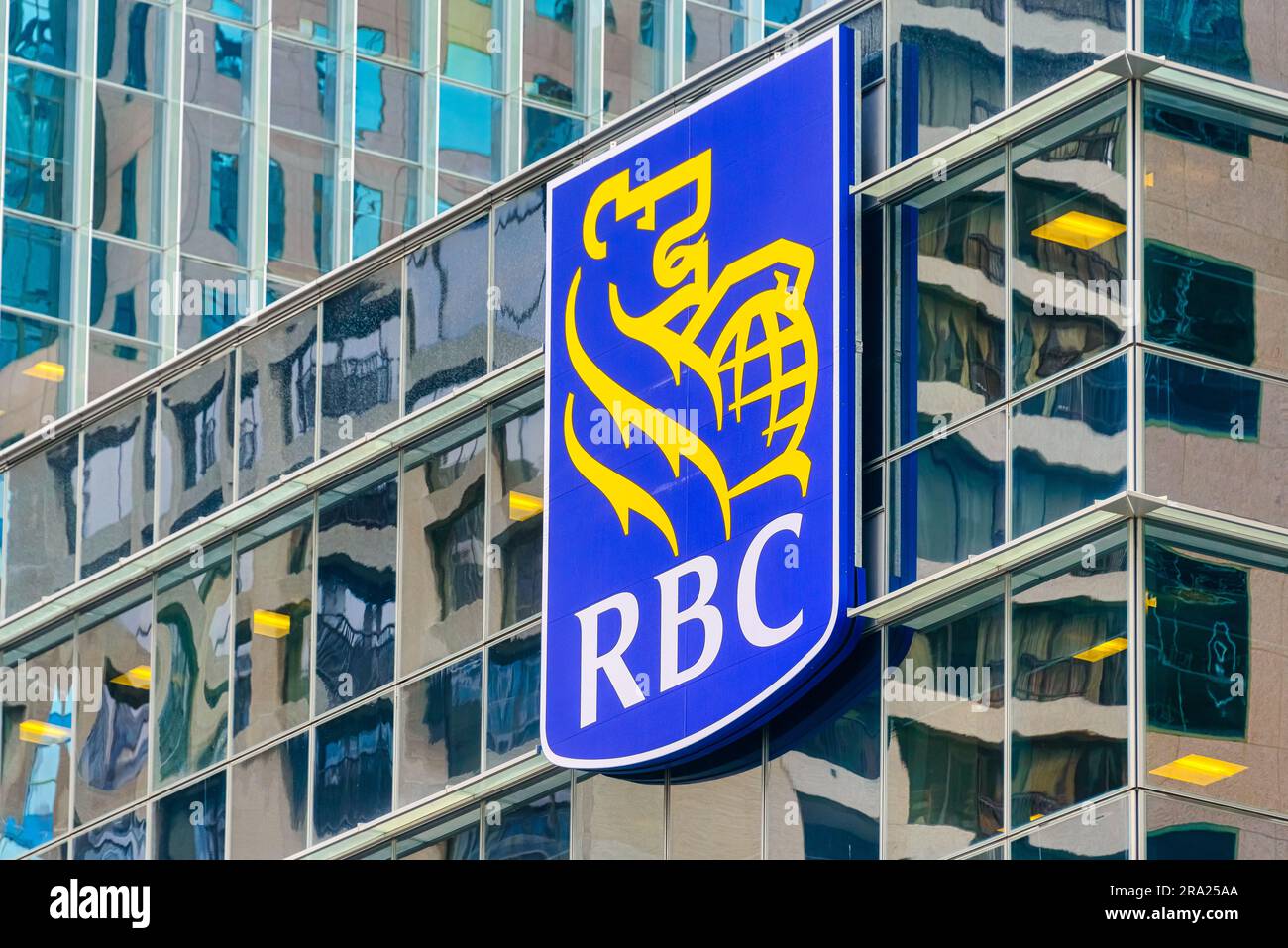 Logo, Schild oder Business-Design der Royal Bank of Canada. Das RBC ist ...