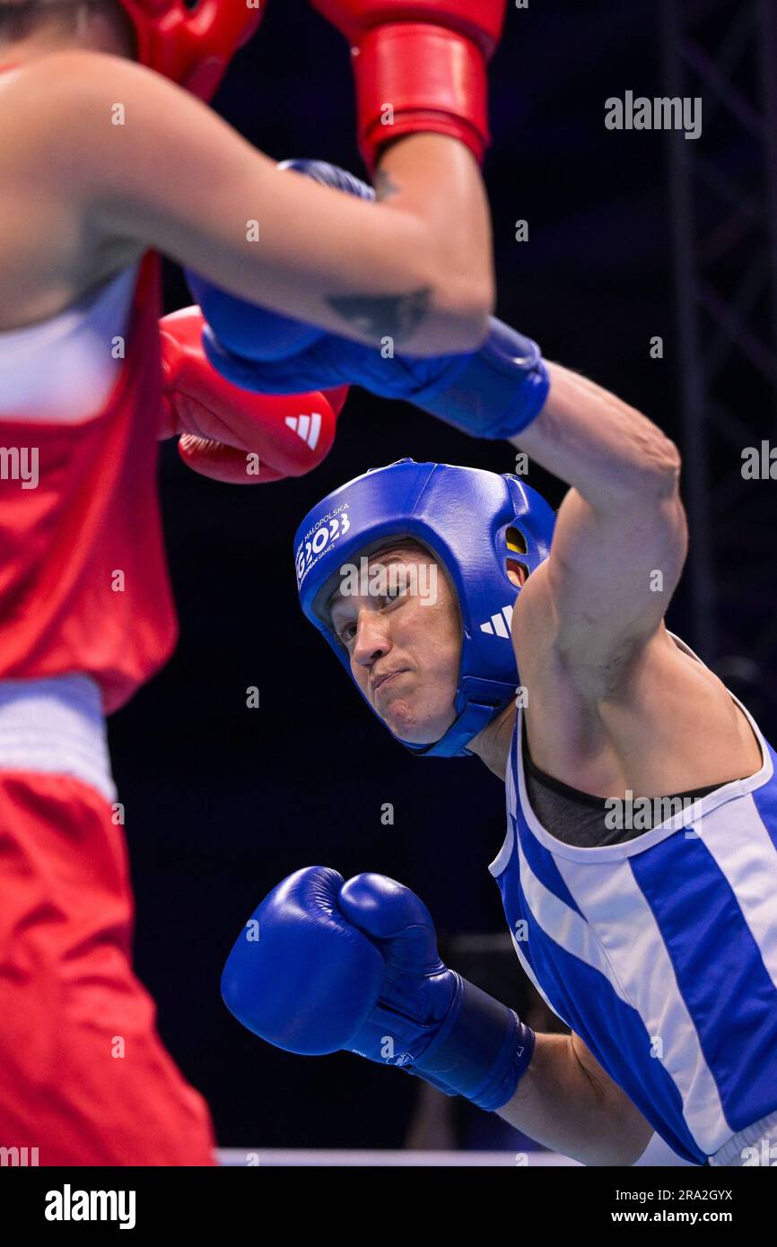 Krakau, Polen. 30. Juni 2023. Belgischer Boxer Oshin Derieuw (in Blau ...