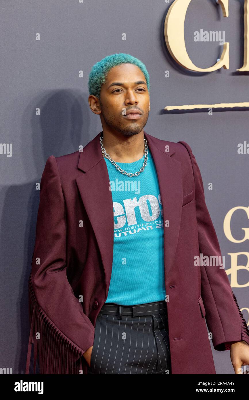 Gäste besuchen das UK Gala Screening of 'Chevalier' im Everyman Borough ...