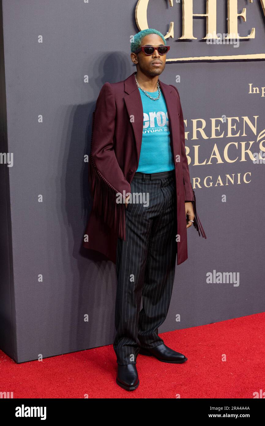 Gäste besuchen das UK Gala Screening of 'Chevalier' im Everyman Borough ...