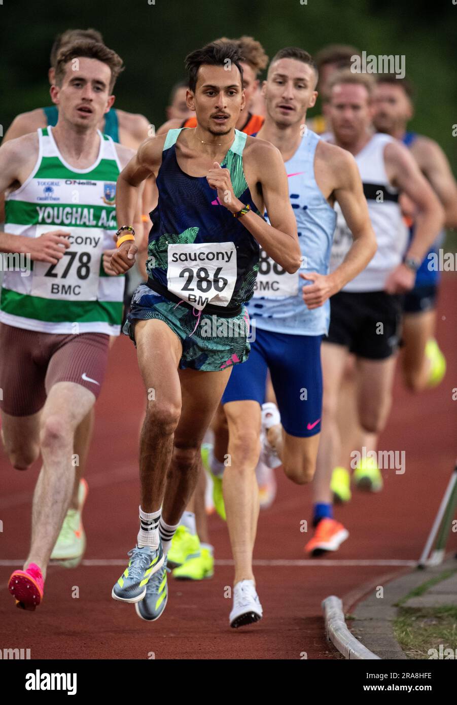Leeds stadion -Fotos und -Bildmaterial in hoher Auflösung – Alamy
