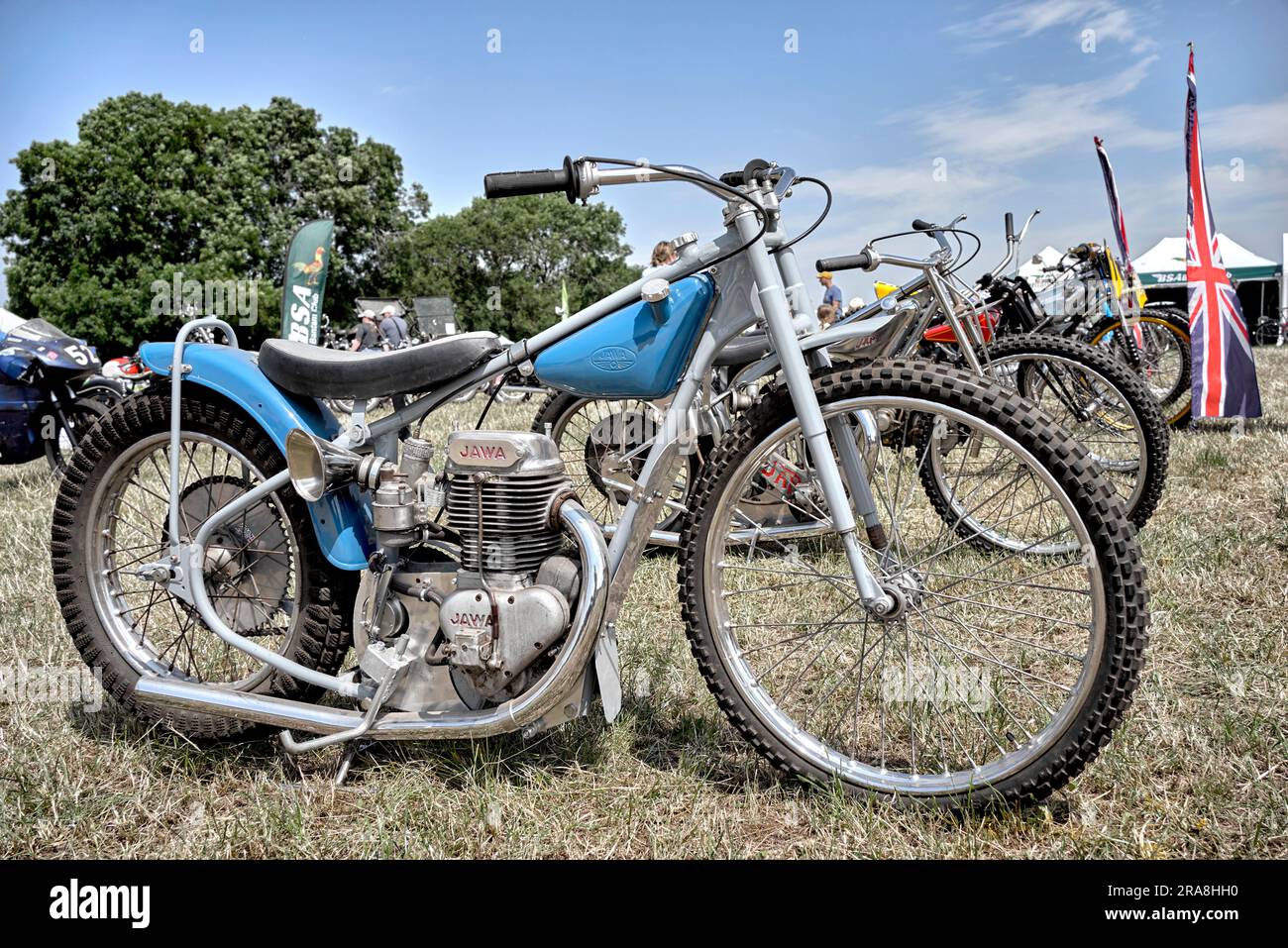 Jawa motorcycle -Fotos und -Bildmaterial in hoher Auflösung – Alamy