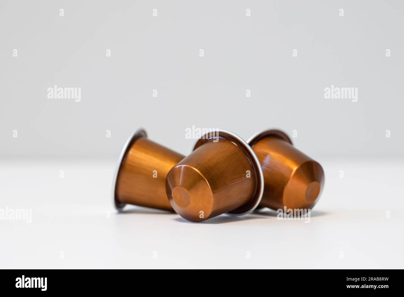 Bronze mit braun -Fotos und -Bildmaterial in hoher Auflösung – Alamy