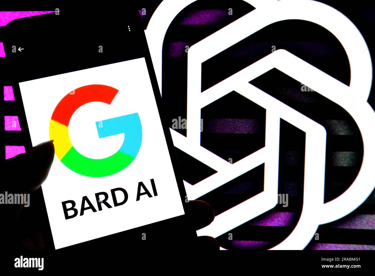 In dieser Fotoabbildung wird ein Google BARD AI-Logo auf einem ...