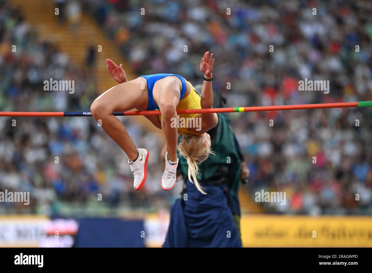 Yuliya levchenko hochsprung -Fotos und -Bildmaterial in hoher Auflösung ...