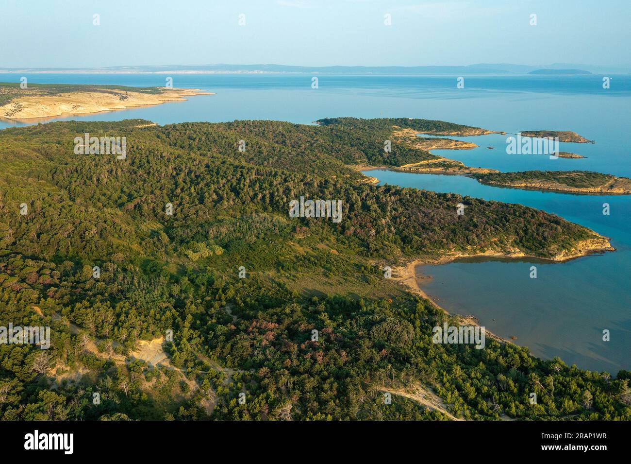 Luftaufnahme der Halbinsel Lopar, der Insel Rab, Kroatien ...