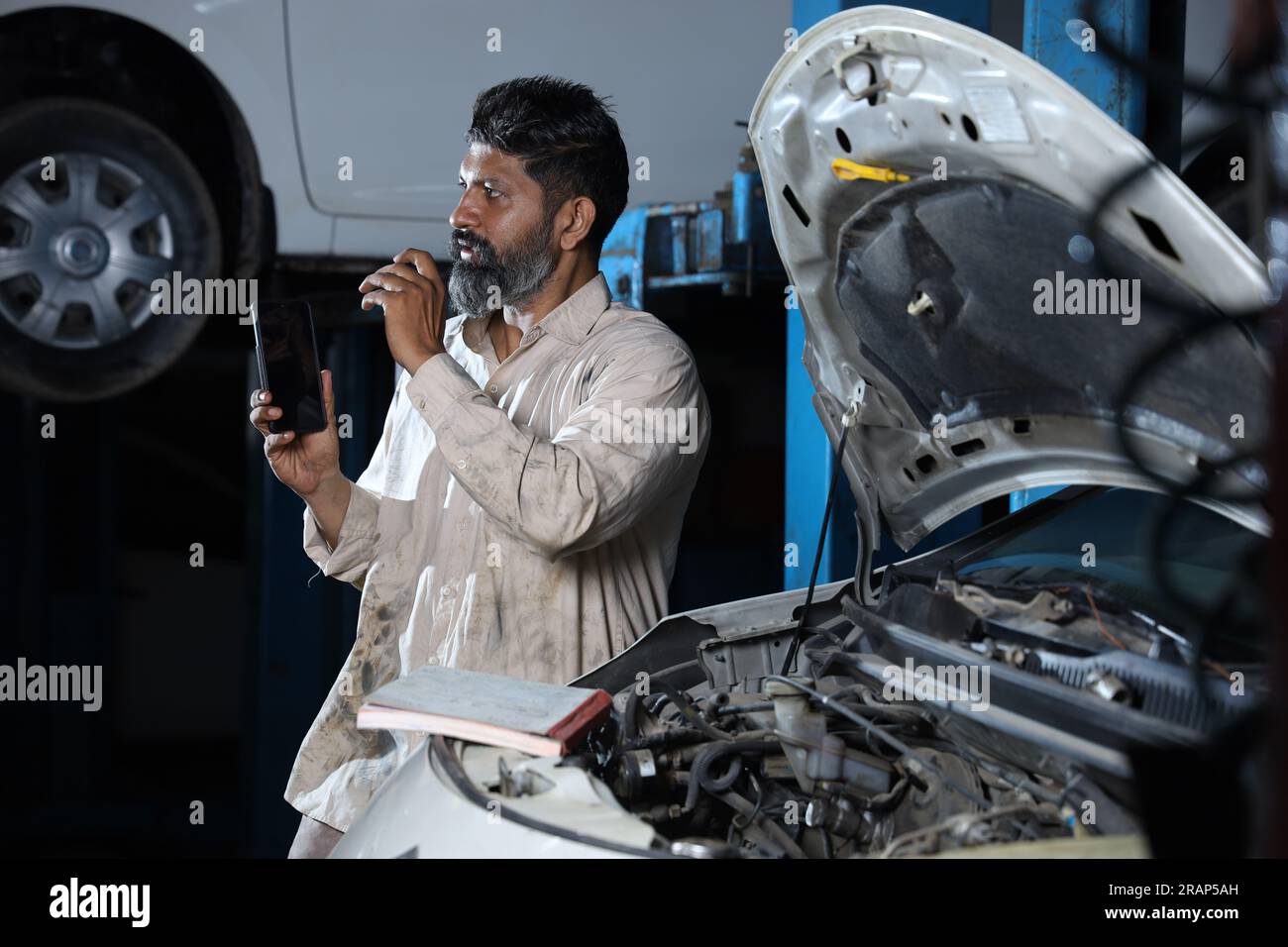 Techniker getriebe -Fotos und -Bildmaterial in hoher Auflösung – Alamy